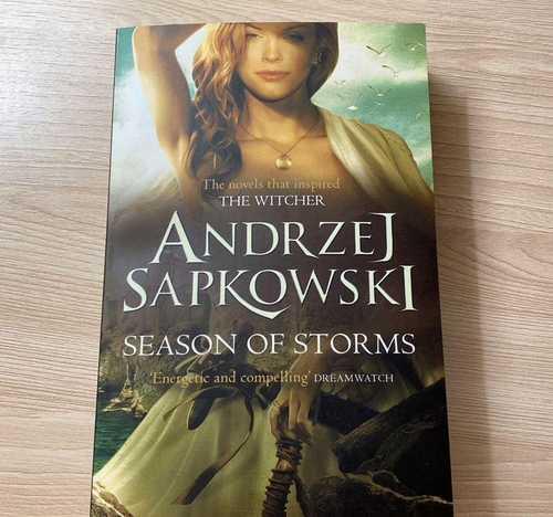 Season of storms Анджей Сапковский на английском