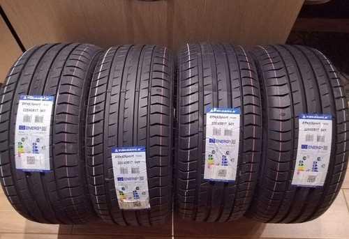 Triangle EffeXSport TH202 255/40 R18 99Y