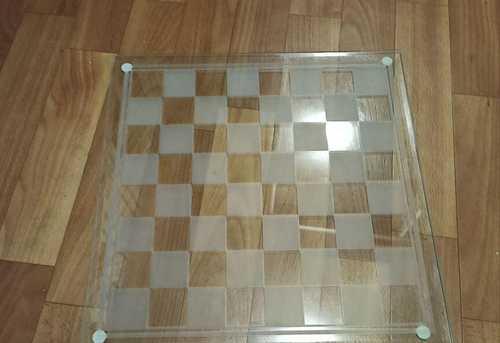 Шахматная доска стеклянная