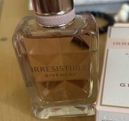 Парфюмерная вода Givenchy Irresistible