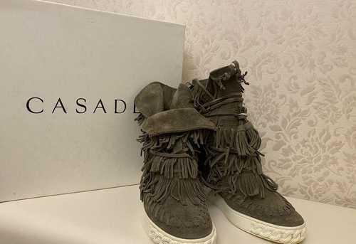 Кеды, сникерсы, ботинки, полусапожки Casadei