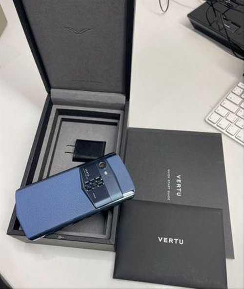 Vertu Asyer P Navy Blue