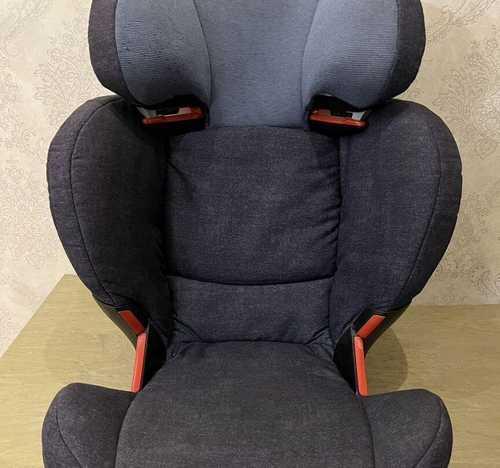 Автокресло Maxi cosi rodifix