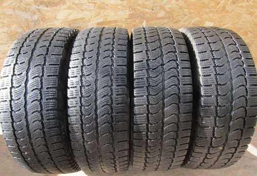 Continental VancoVikingContact 2 215/65 R16