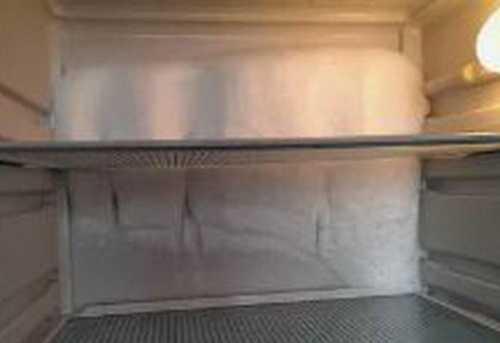 Уплотнительная резинка для холодильника Бирюса M70