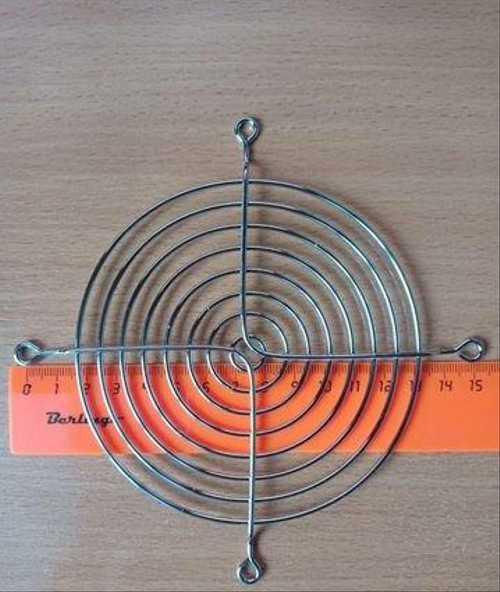 Защитная решетка вентилятора