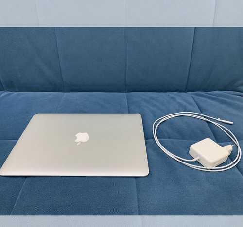 Apple macbook air 13 2011 i5