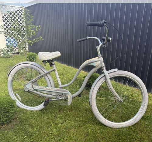Велосипед Schwinn Debutante