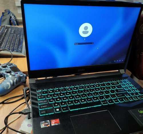 15.6" Ноутбук MSI Alpha 15 B5EEK-237XRU 6600m