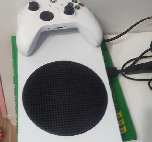 Игровая приставка xbox series s