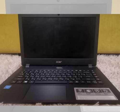 Ноутбук acer aspire 1