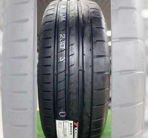 Yokohama Advan Sport V107E 245/50 R19 105Y