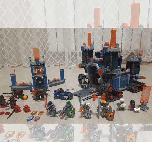 Lego Nexo Knights 70317   70324 (аналоги)