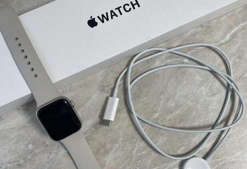 Часы apple watch se 40 mm 2022 starlight