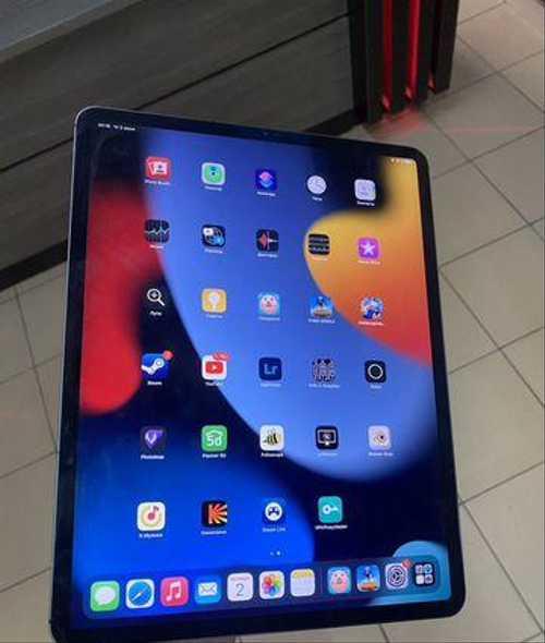 iPad pro 12 9 3 поколение 64гб + sim