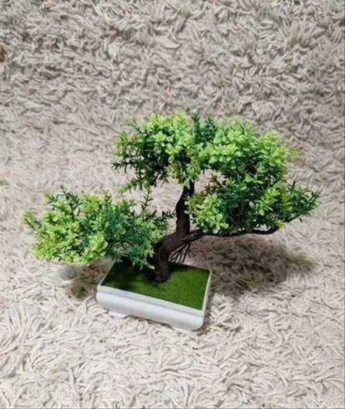 Искусственное дерево (бонсай)