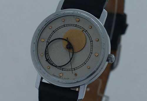 Ракета Коперник механические часы СССР