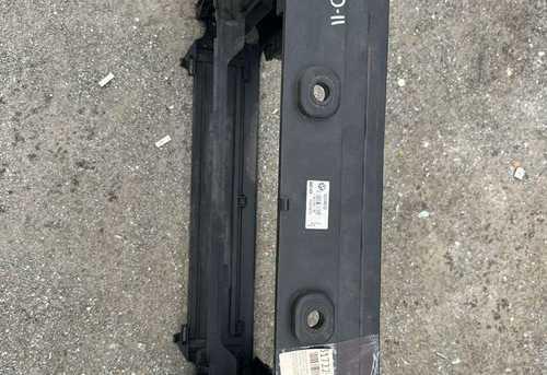 Корпус кассеты радиатора бмв 7 ф01,02 бмв 5 ф10