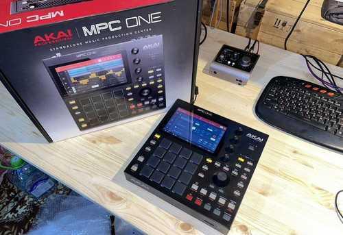 Akai MPC ONE с Коробкой