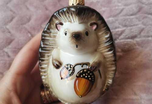 Елочная игрушка ериель ёжик