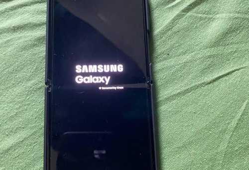 Samsung Galaxy Z Flip3, 8/128 ГБ