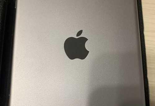 Apple iPad Mini 3 Б/у (требуется ремонт)