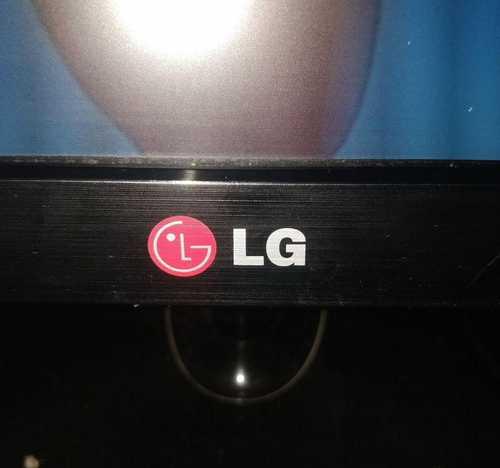 Монитор LG Flatron 22EN33s-B 1920х1080