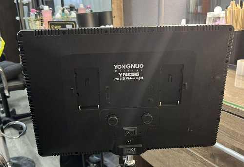 Осветитель YongNuo YN-256 3200-5500K