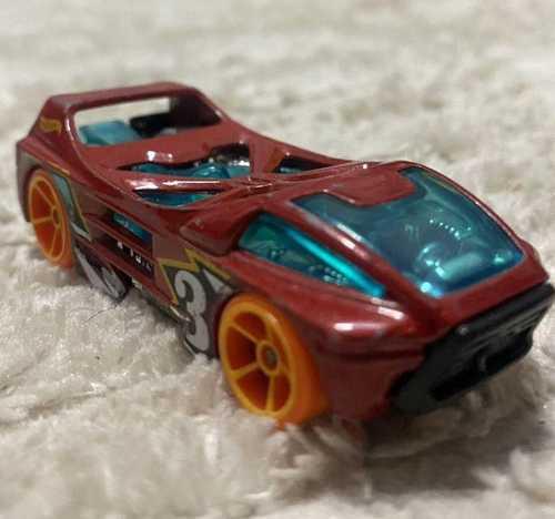 Hot wheels машинки