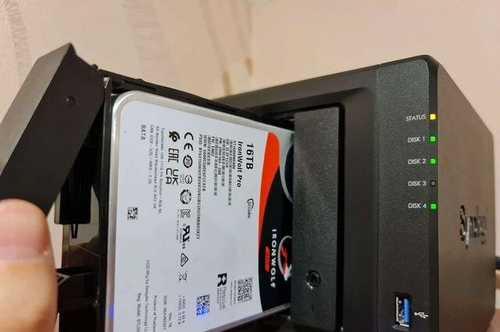 Seagate IronWolf Pro 16 Тб - ST16000NE000