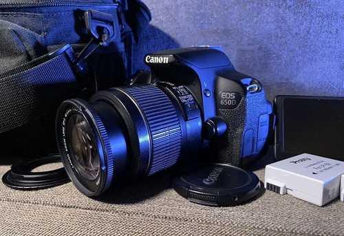 Зеркальный фотоаппарат Canon 650D в комплекте
