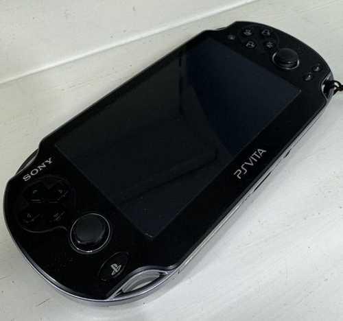 Игровая приставка Sony PSP Vita (PCH-1004)