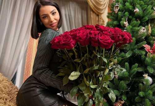 Букет из высоких роз (110-120см) новогодний букет