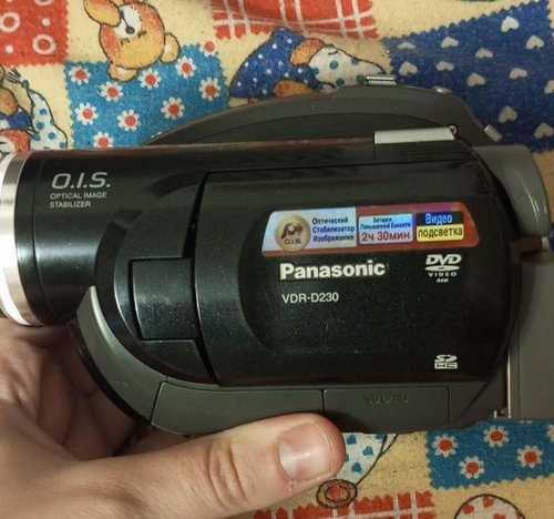 Видеокамера panasonic vdr d230