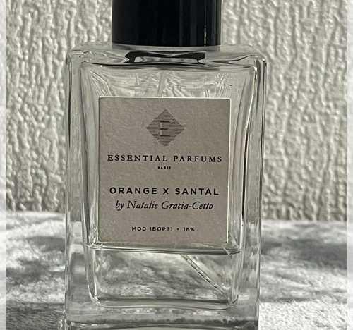 Essential parfums orange x santal