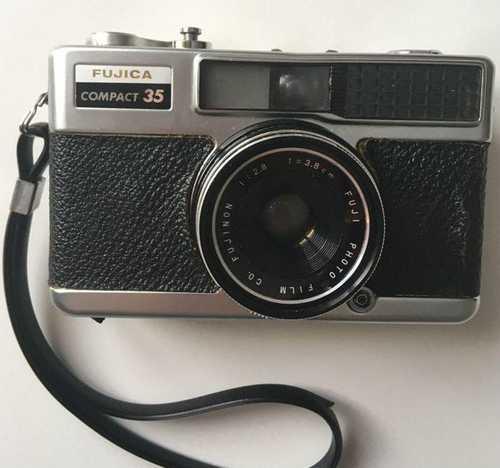 Фотоаппарат Fujica Compact 35 1960е