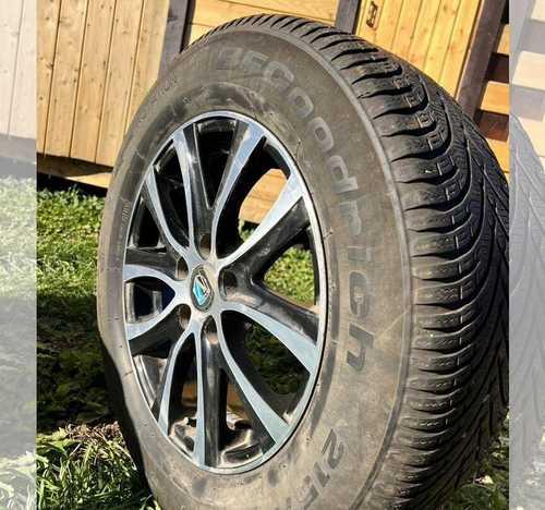 Bfgoodrich G-Force Winter 2 215/65 R16