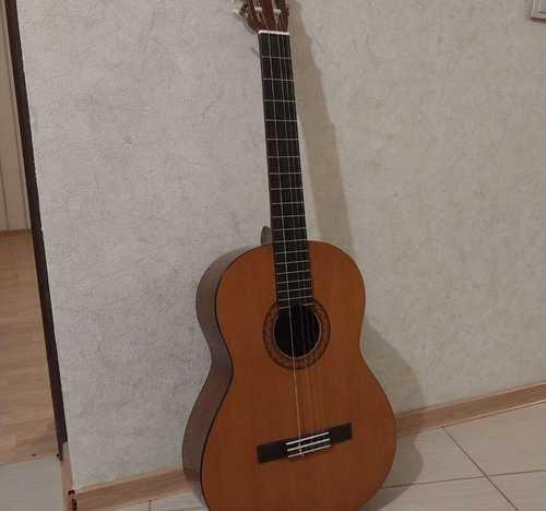 Гитара Yamaha c40