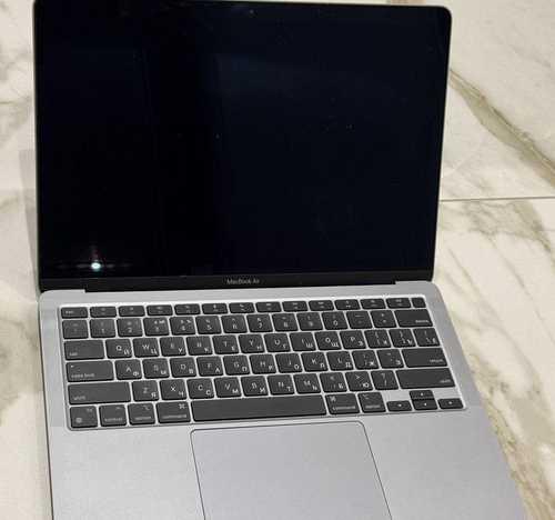 Apple macbook air 13 2020 m1