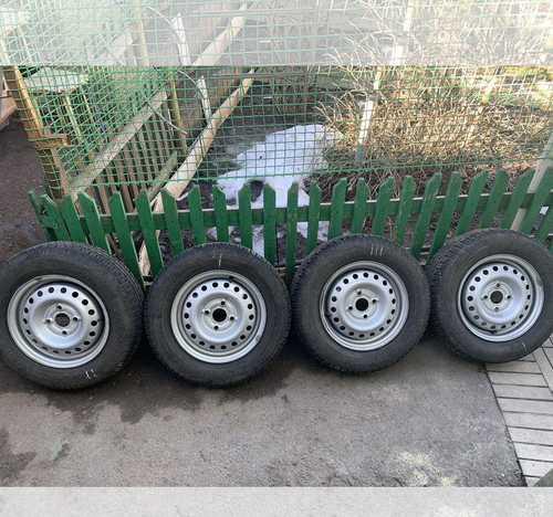 Комплект колес 175/70 r13