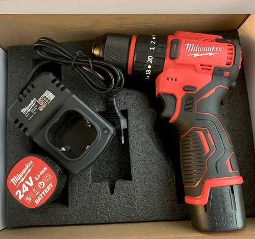 Шуруповерт Milwaukee 24V бесщеточный ударный