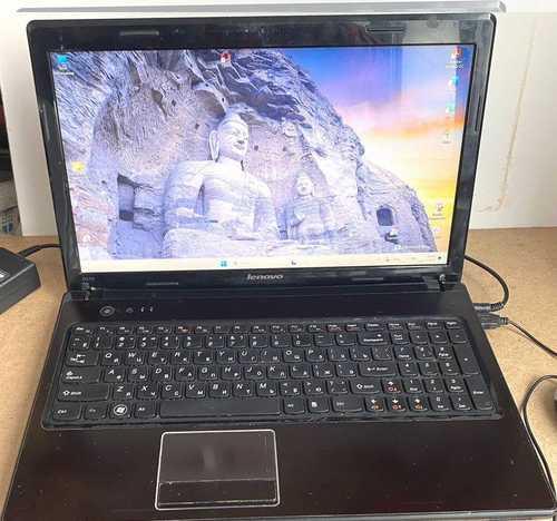 Ноутбук Lenovo G570 Intel Core i5-2450M