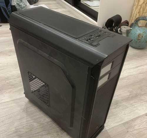 Корпус Aerocool Aero-500