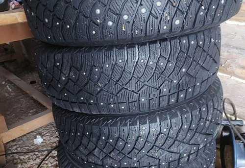 Nitto Therma Spike 215/65 R16