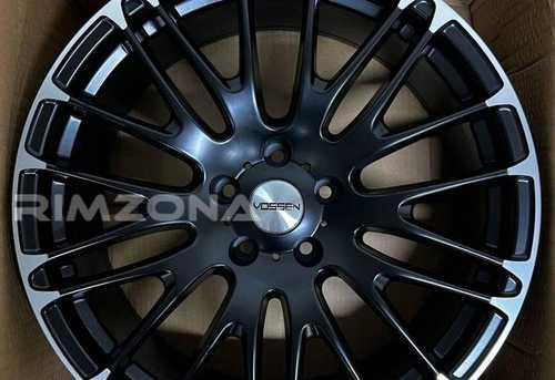 Литой диск в стиле vossen R20 5x112