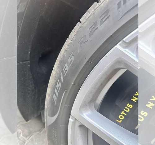 Pirelli P Zero Gen-2 Noise cancelling system 275/40 R22 и 315/35 R22 107Y