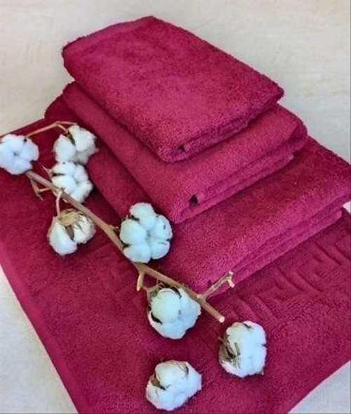 Комплект махровых полотенец