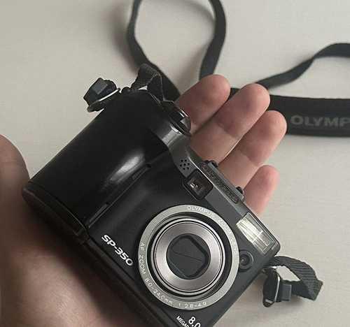 Компактный фотоаппарат Olympus sp350