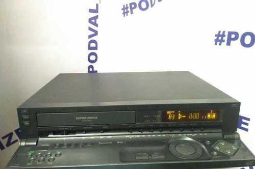 Видеомагнитофон S-VHS Panasonic NV-HS800