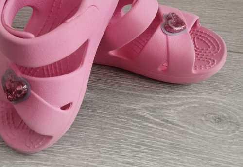 Сандалии crocs c 8